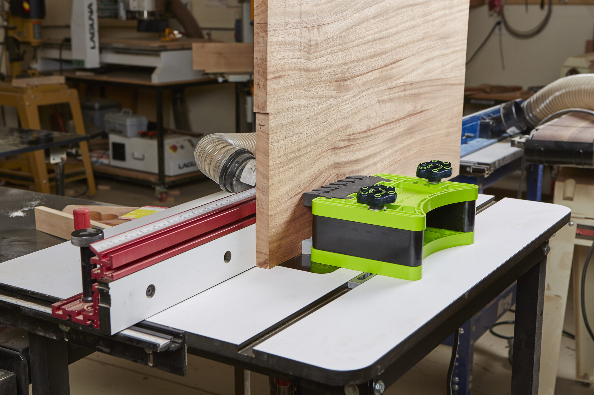 Bow FeatherDUO Stackable Featherboard - Edward B. Mueller Co., Inc.