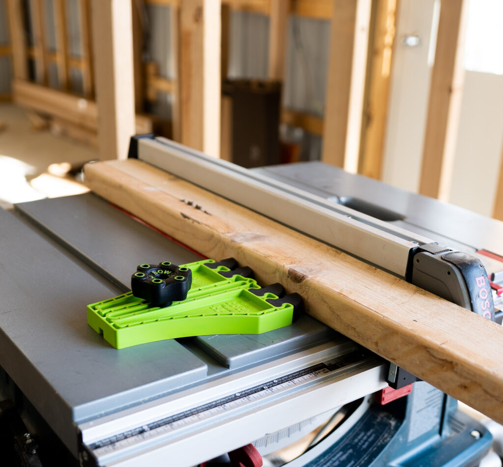 Bow Portable Saw Featherboard - Edward B. Mueller Co., Inc.