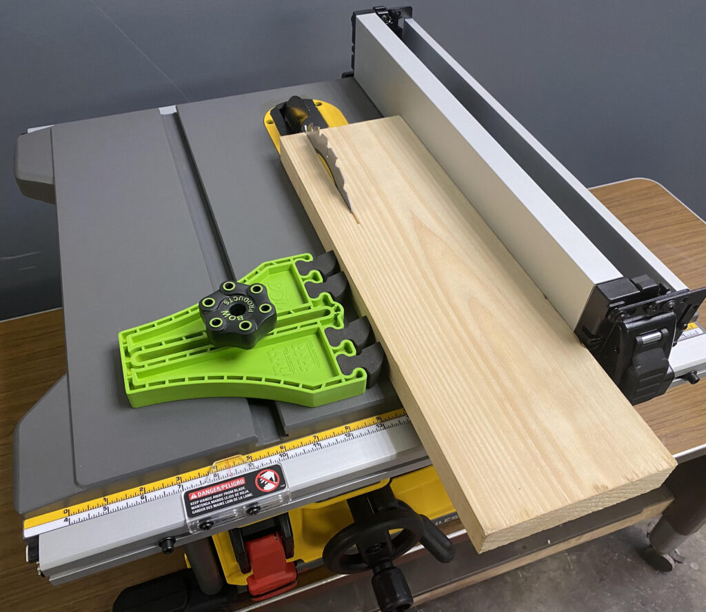 Bow Portable Saw Featherboard - Edward B. Mueller Co., Inc.